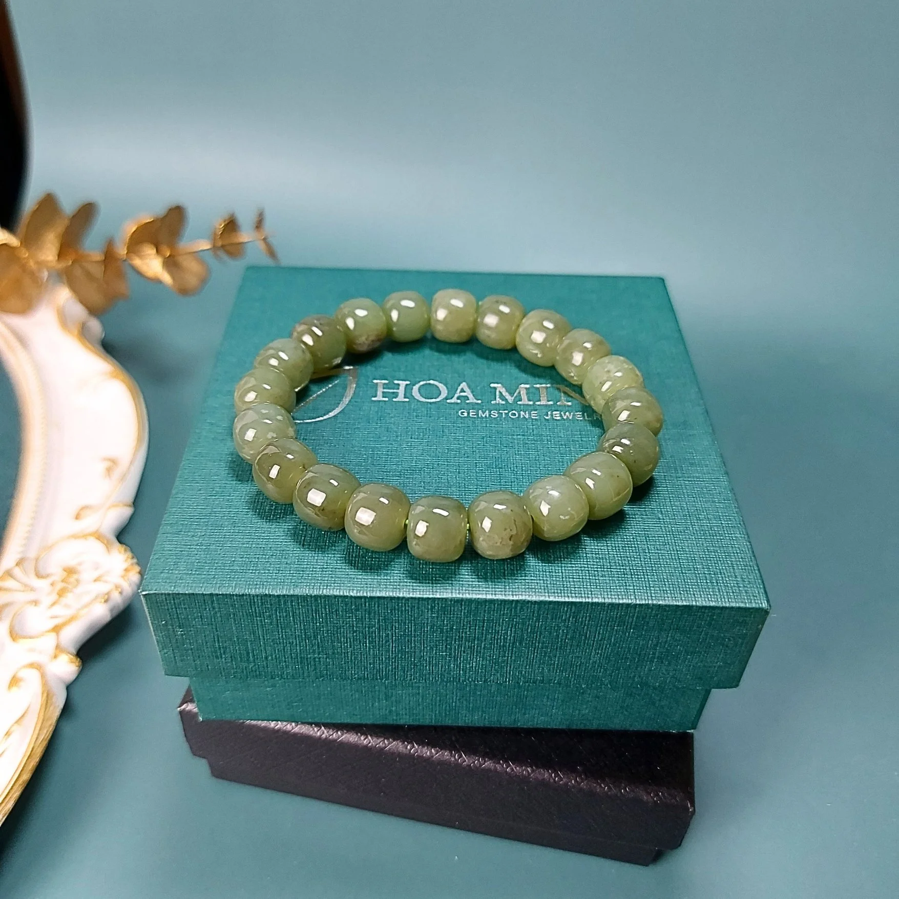 Vòng tay Ngọc Hòa Điền xanh lá cây, kiểu hạt vuông size 10 li — HOA ...