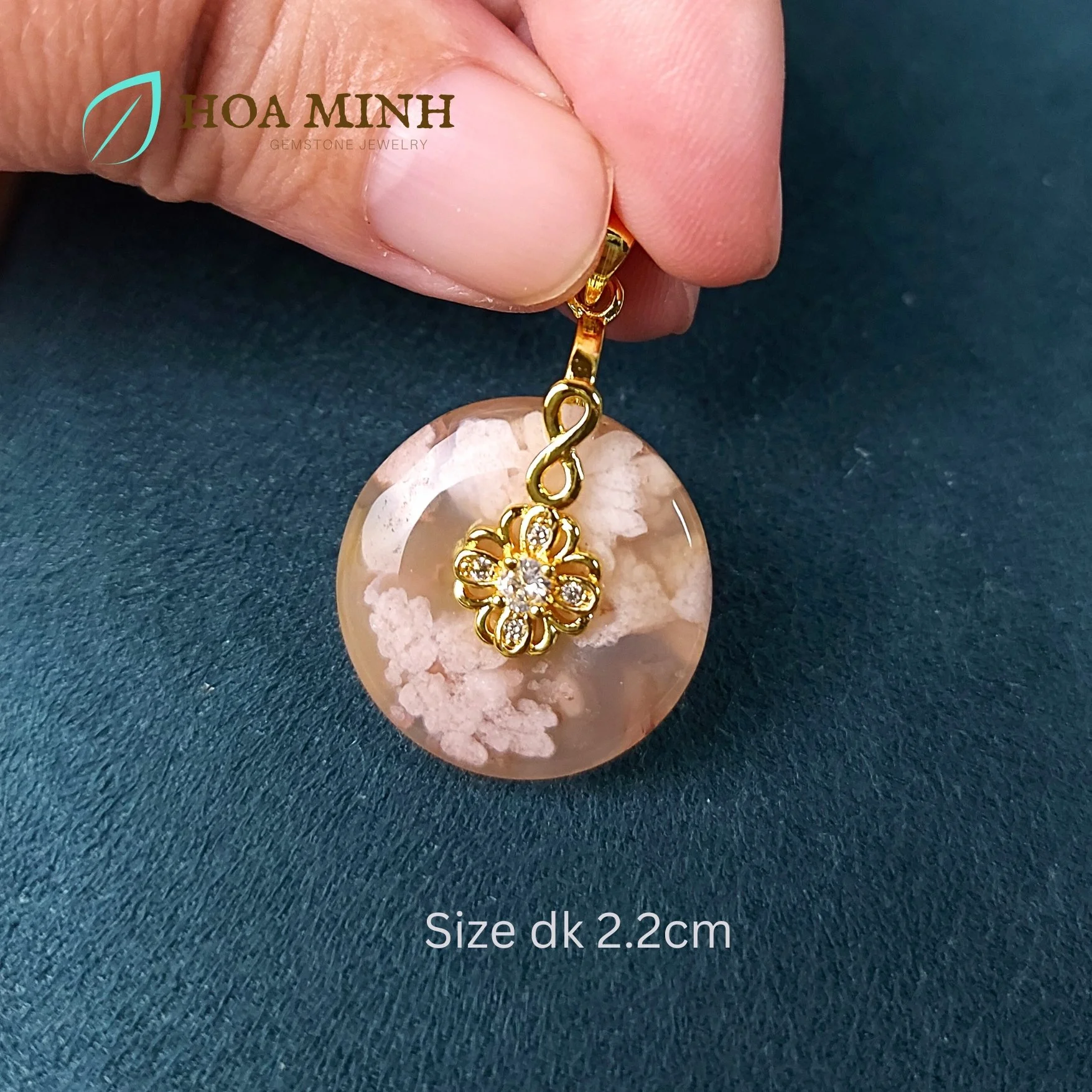 Mặt dây chuyền Mã Não hoa đào tự nhiên kiểu đồng điếu hút tài lộc — HOA MINH GEM