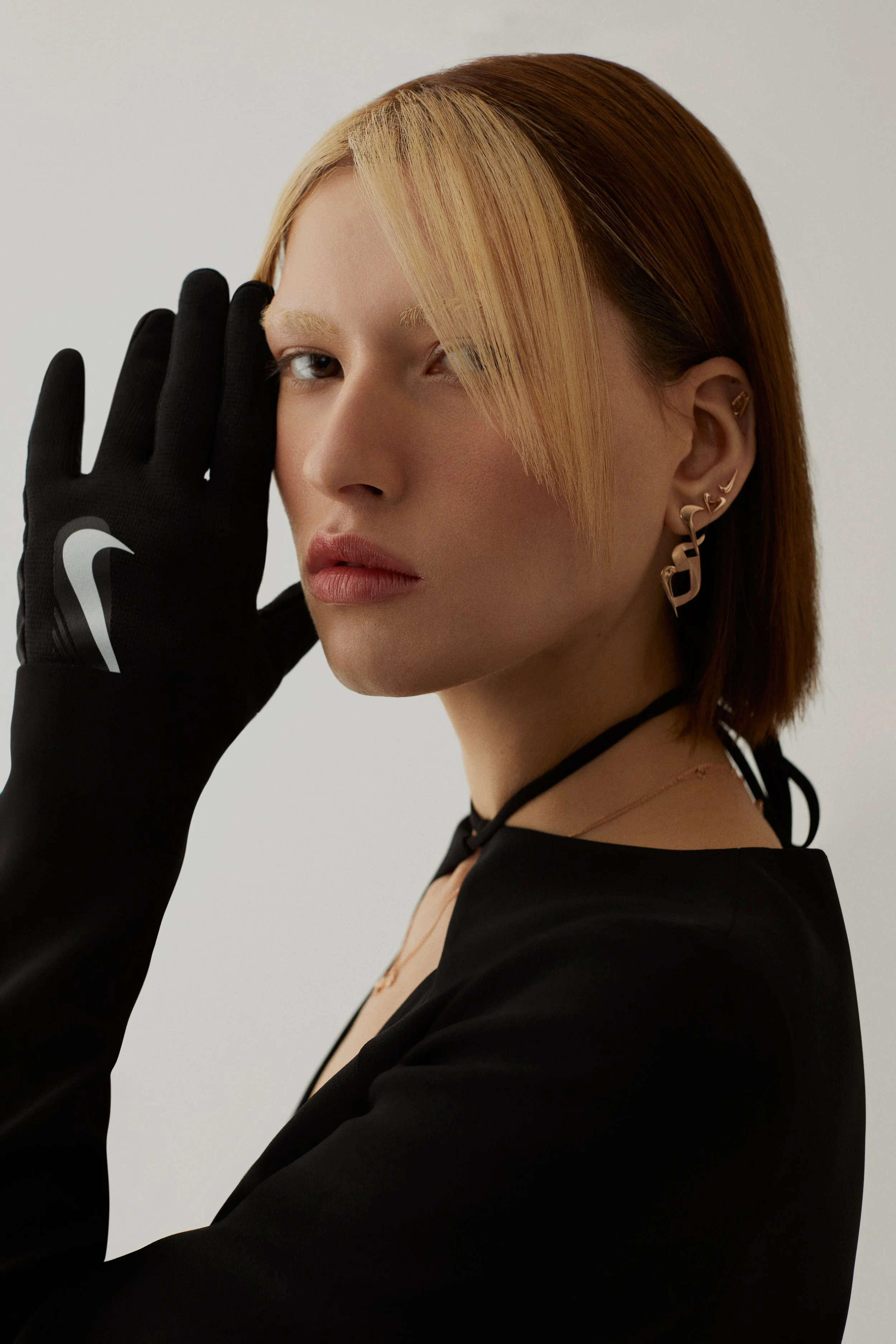 Women (A-I) — THE/CASTINGKILLER