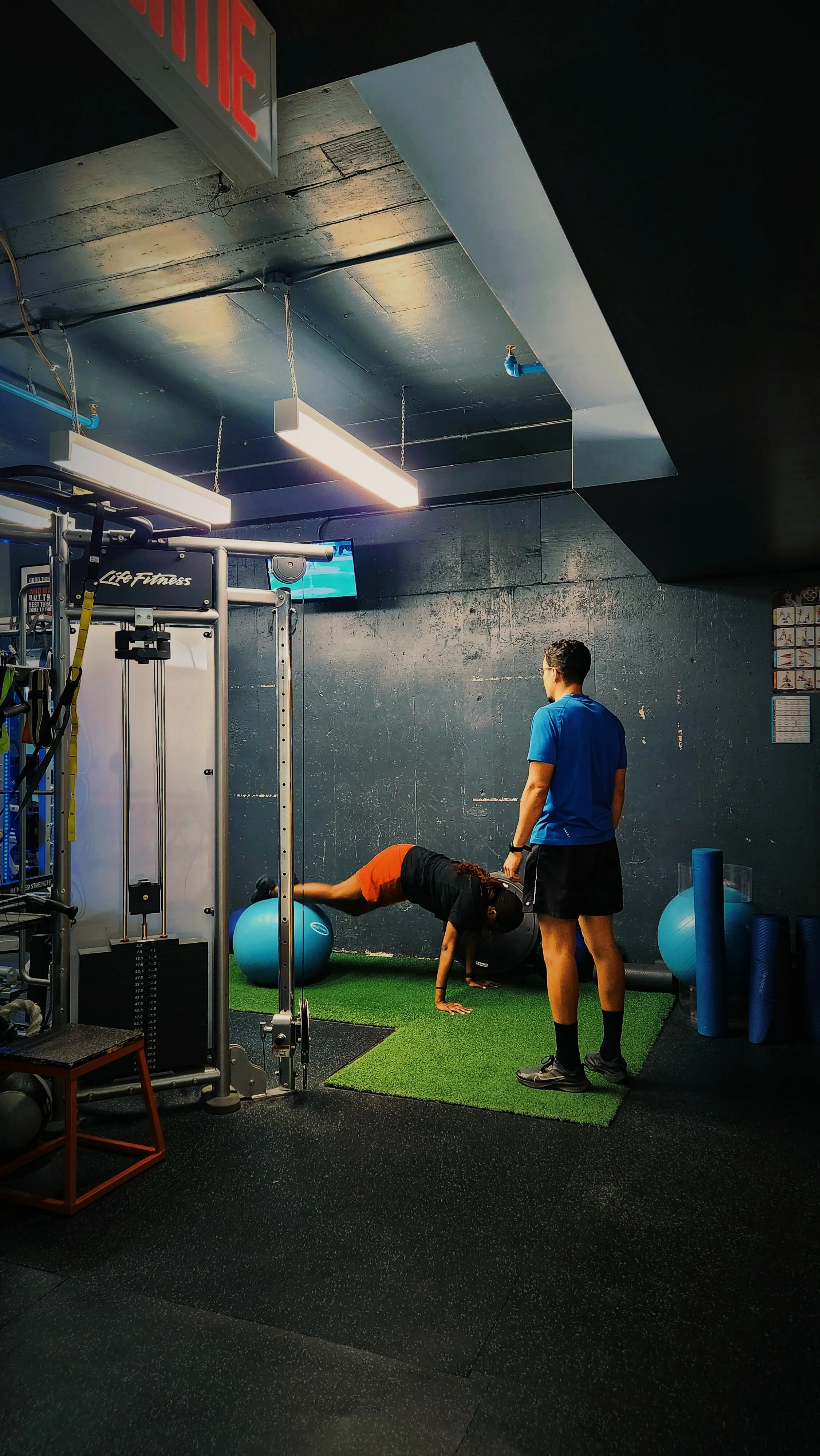 Expert Personal Trainers in Montreal - Achieve Your Fitness Goals Today ... Expert Personal Trainers in Montreal - Achieve Your Fitness Goals Today ...