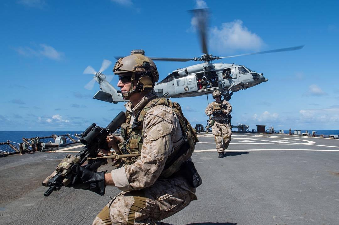 HEL-STAR 6® Multi-Function Light — CORE Survival Inc.