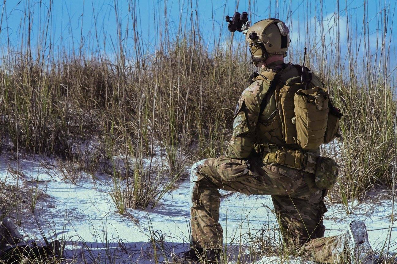 HEL-STAR 6® Multi-Function Light — CORE Survival Inc.