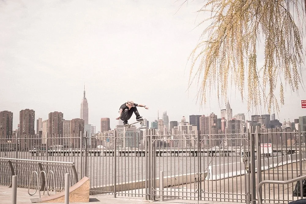 WORK — THE CUSTOM FAMILY