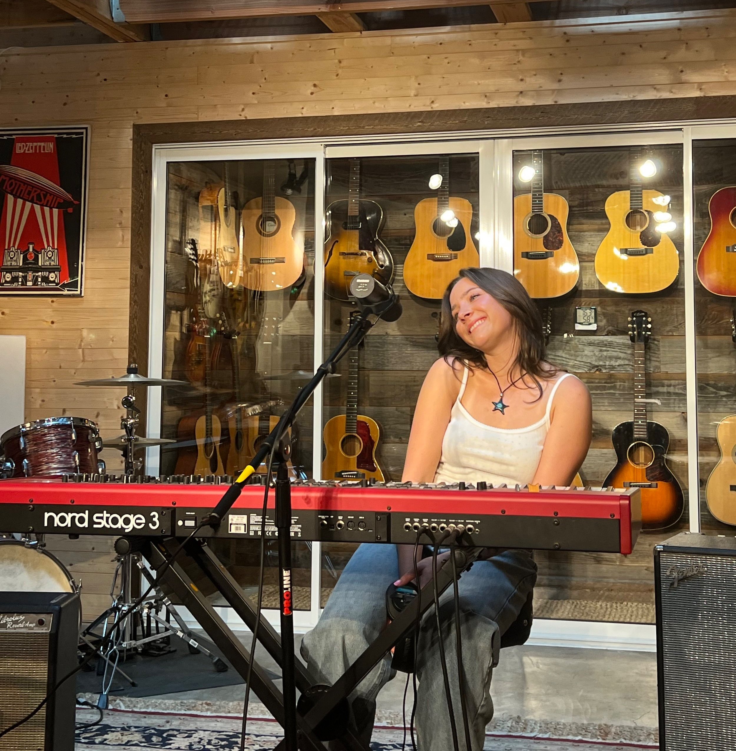 About — JAMIE GELMAN