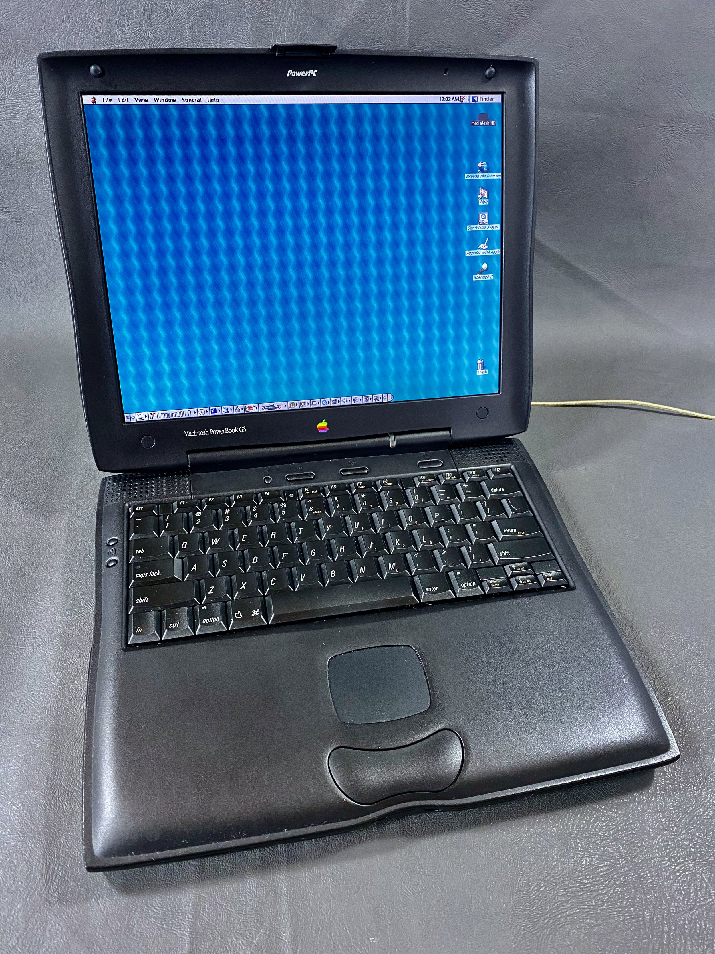 PowerBook G3 (Wallstreet) — mac27.net PowerBook G3 (Wallstreet) — mac27.net