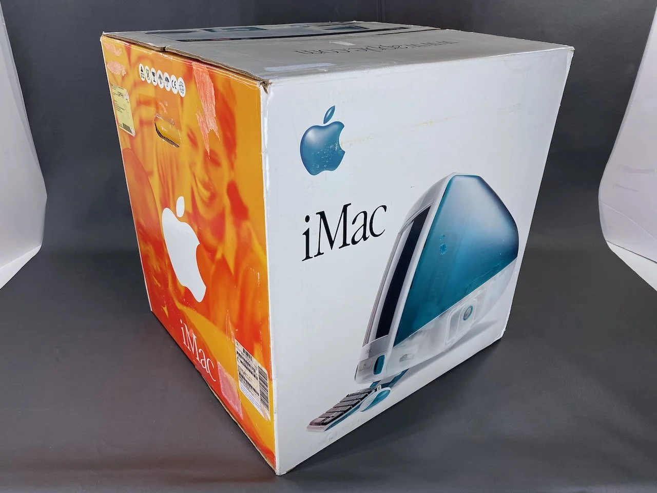 iMac G3 (Bondi Blue) — mac27.net