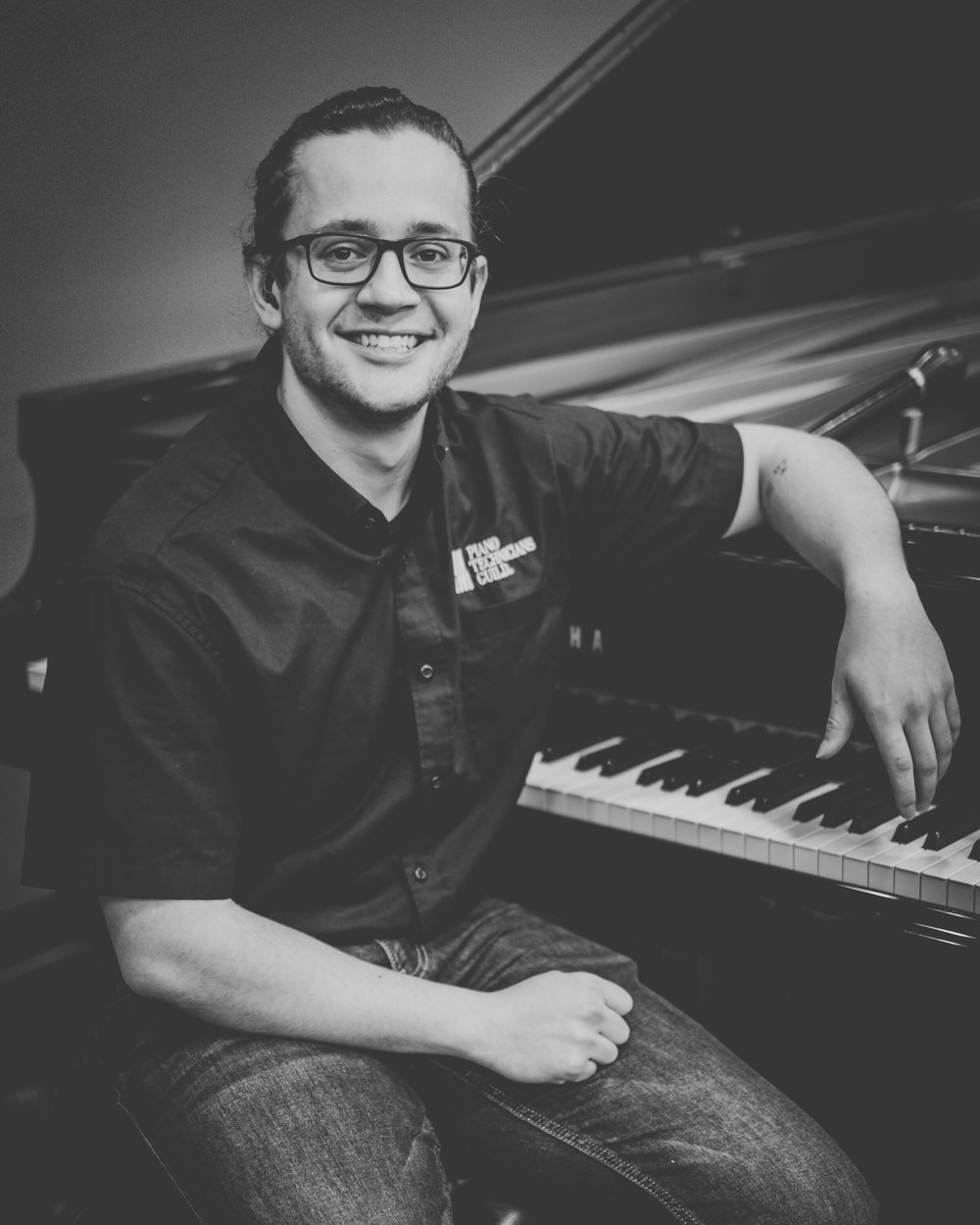 Piano Technicians St. Louis, MO | Piano Storage St. Louis, MO ...