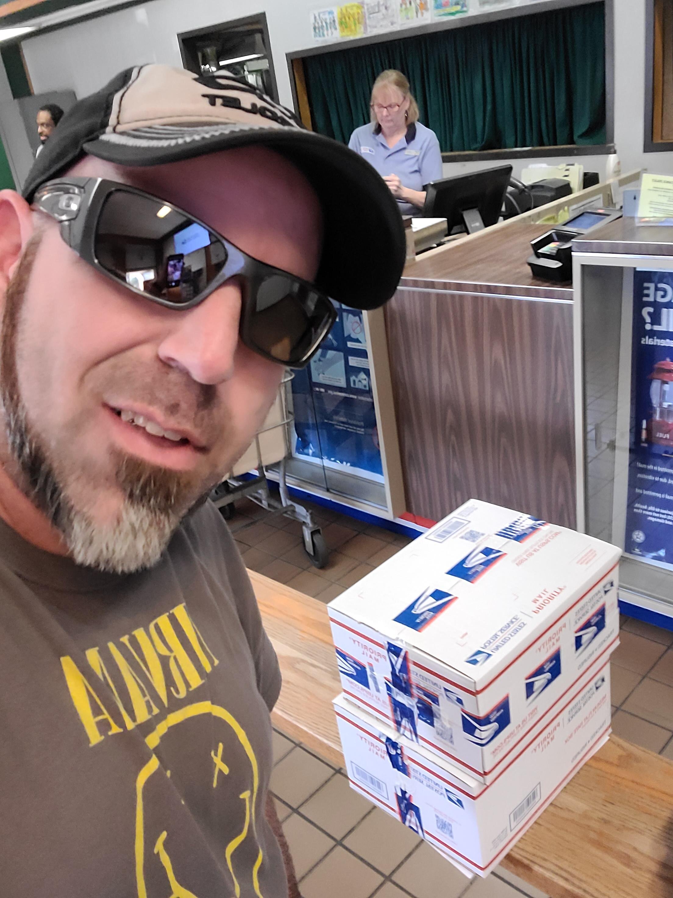 Microsoft hearts heroes — Herobox