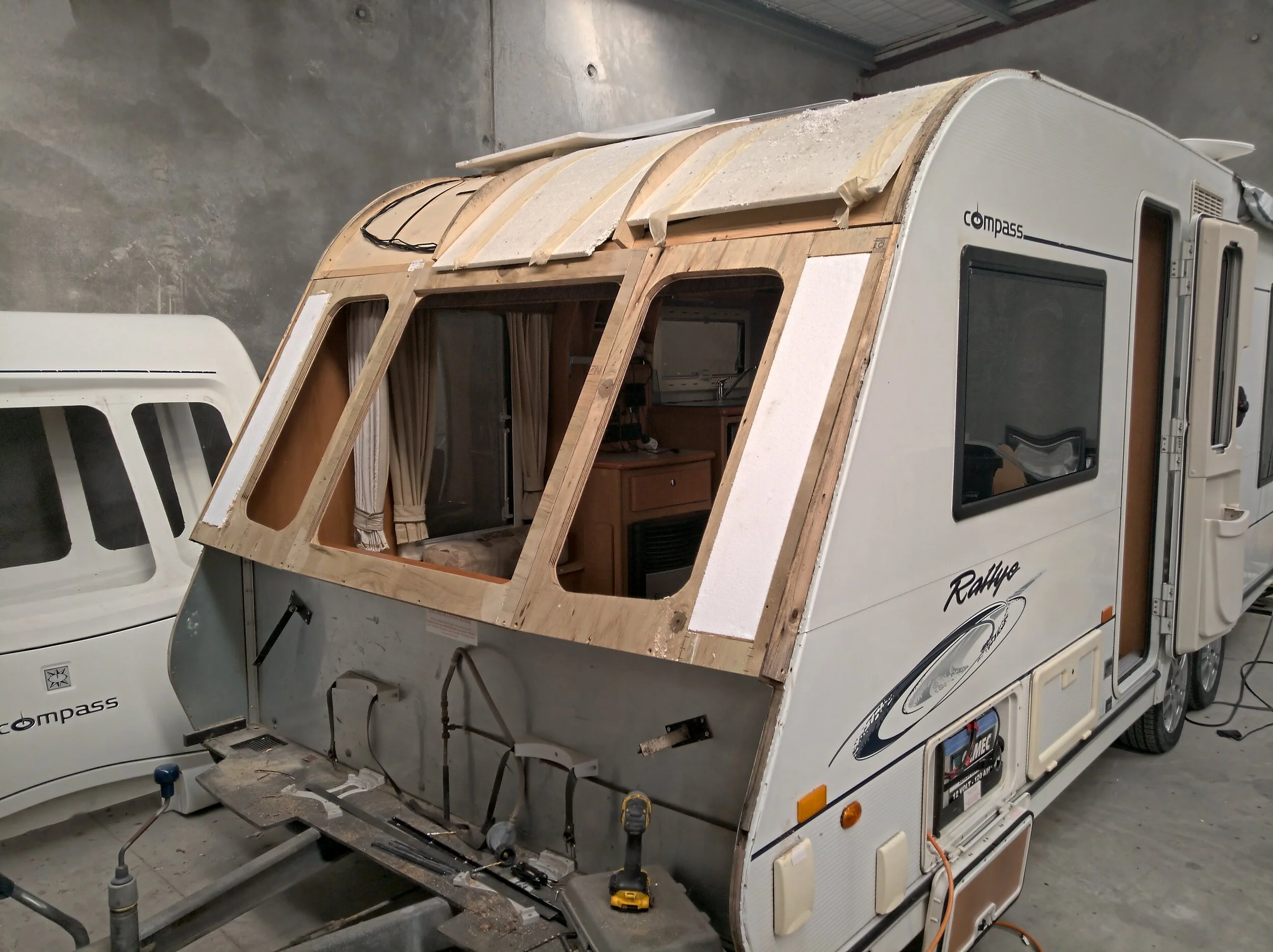 2008 Compass Rallye 634 — Caravanland