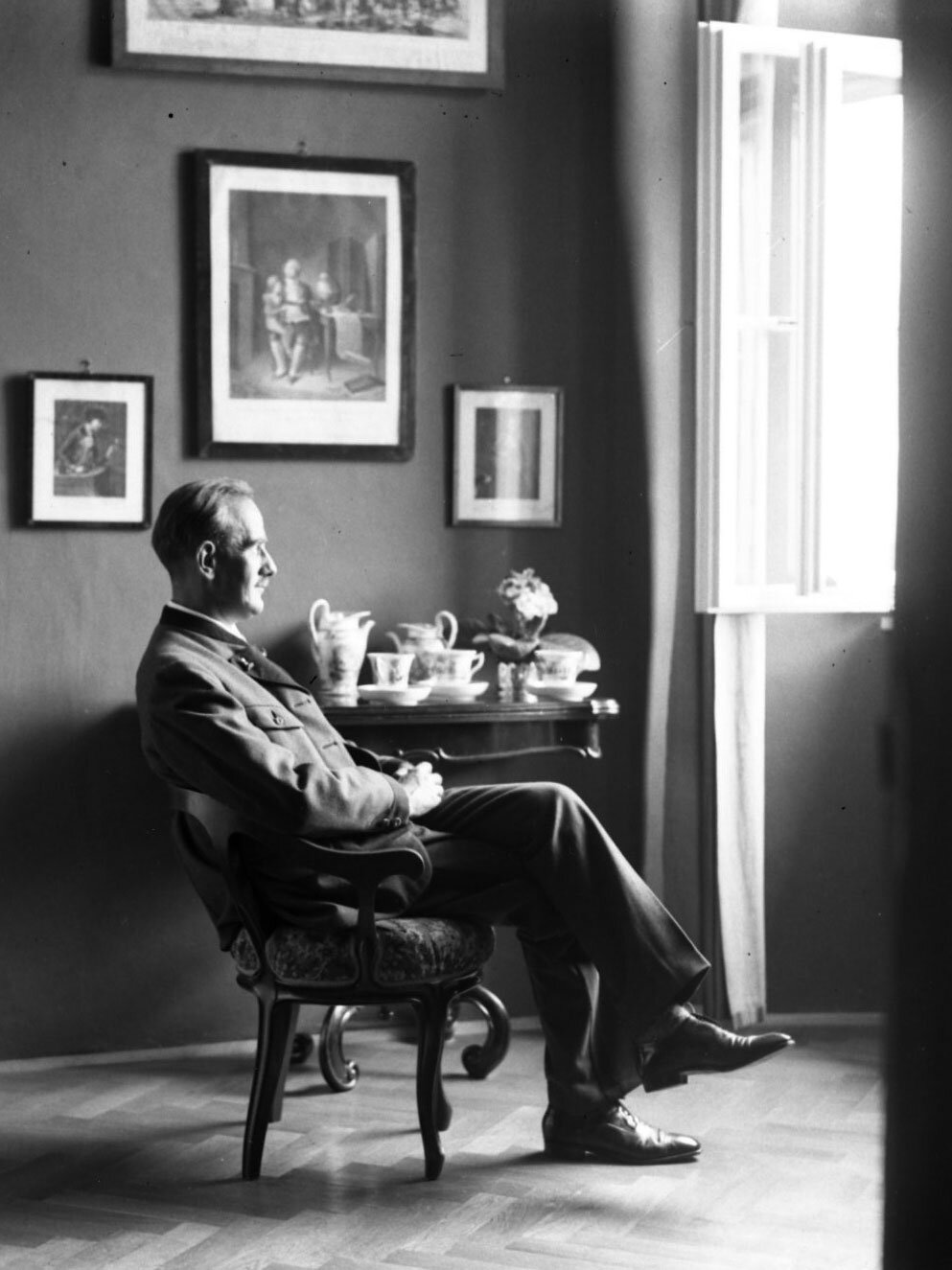 History — Baron Longo