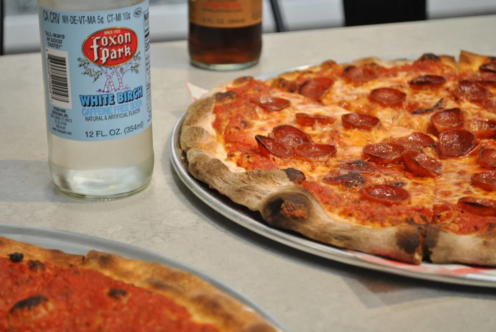 Ozzy's Apizza — East Rock Market