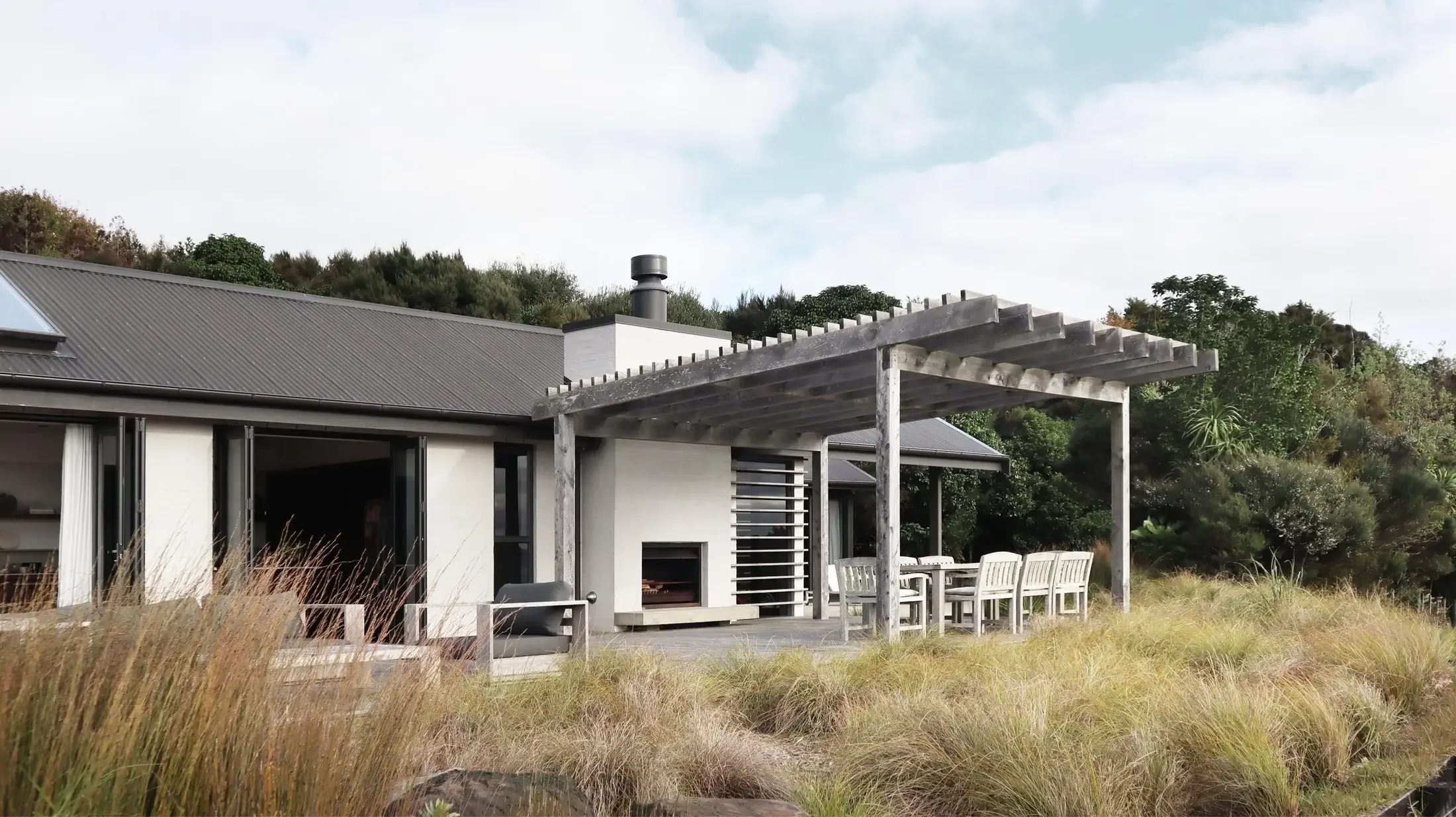 Auckland Builders 🏘️ Auckland New Home Building Company | DEC Construction