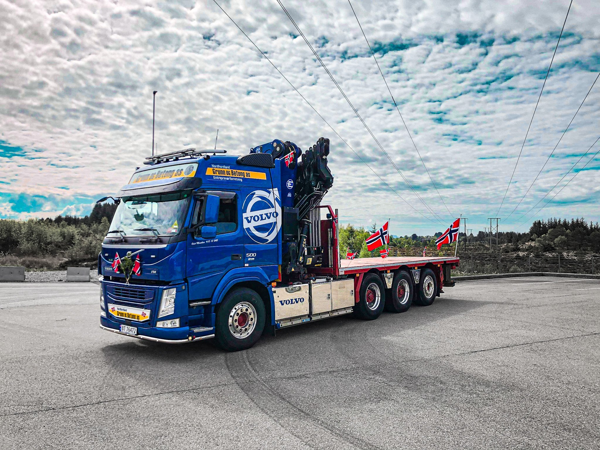 Lastebiler — Nordhordland Grunn og Betong