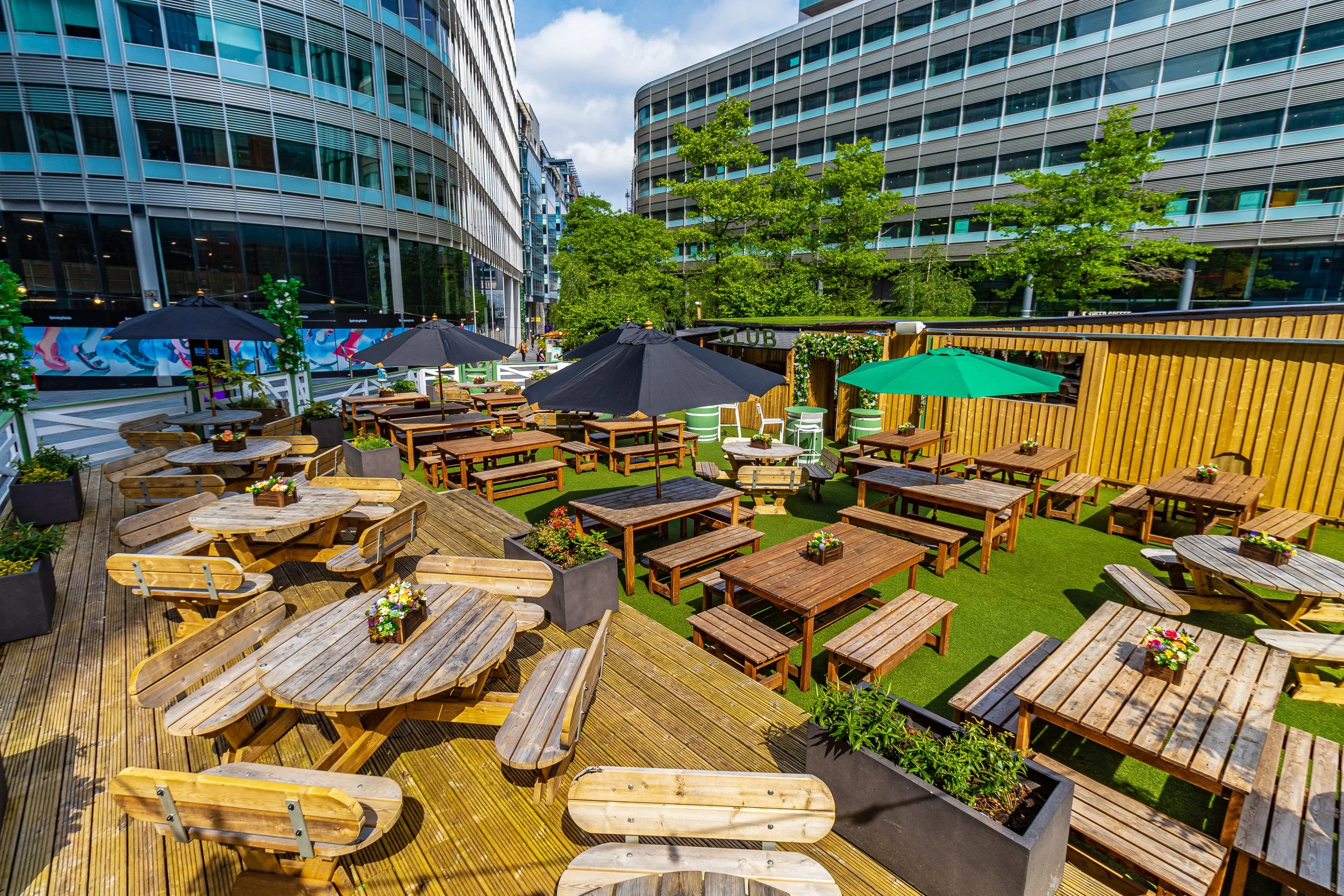All Day Cocktail Bar & Restaurant in Spinningfields - The Lawn Club