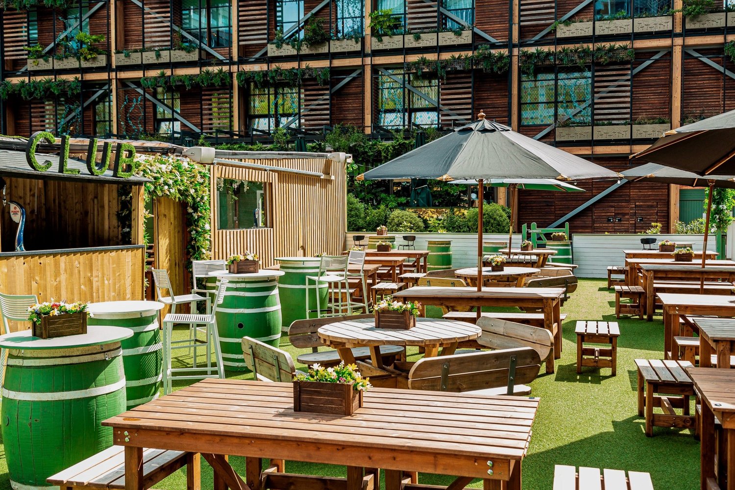 All Day Cocktail Bar & Restaurant in Spinningfields - The Lawn Club