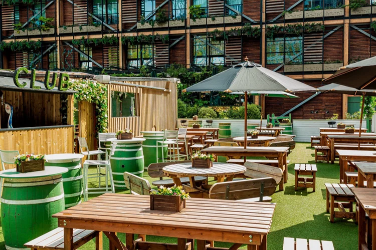 All Day Cocktail Bar & Restaurant in Spinningfields - The Lawn Club