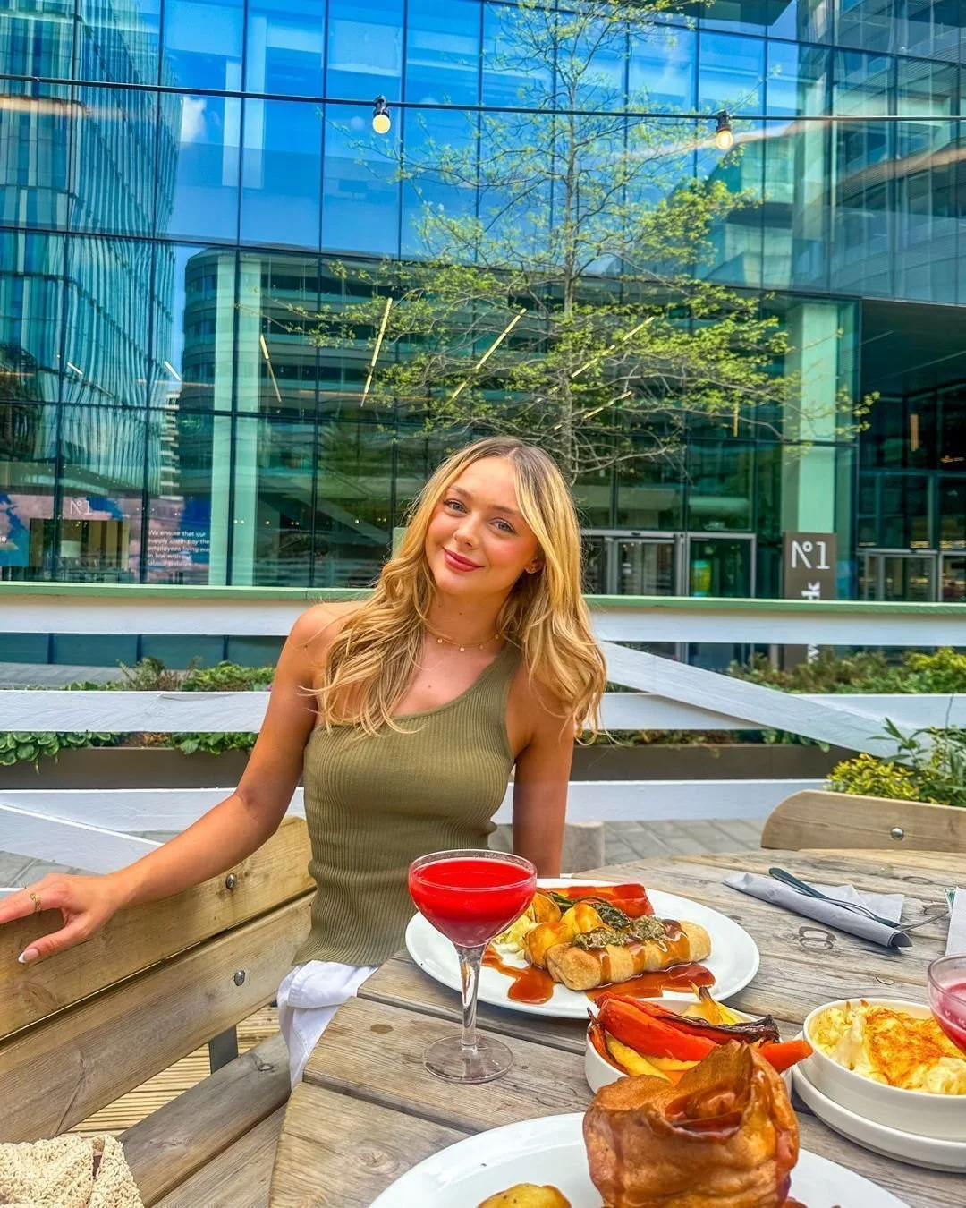 All Day Cocktail Bar & Restaurant in Spinningfields - The Lawn Club