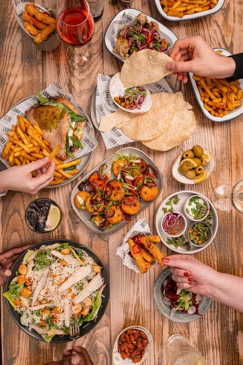 Menus - The Lawn Club