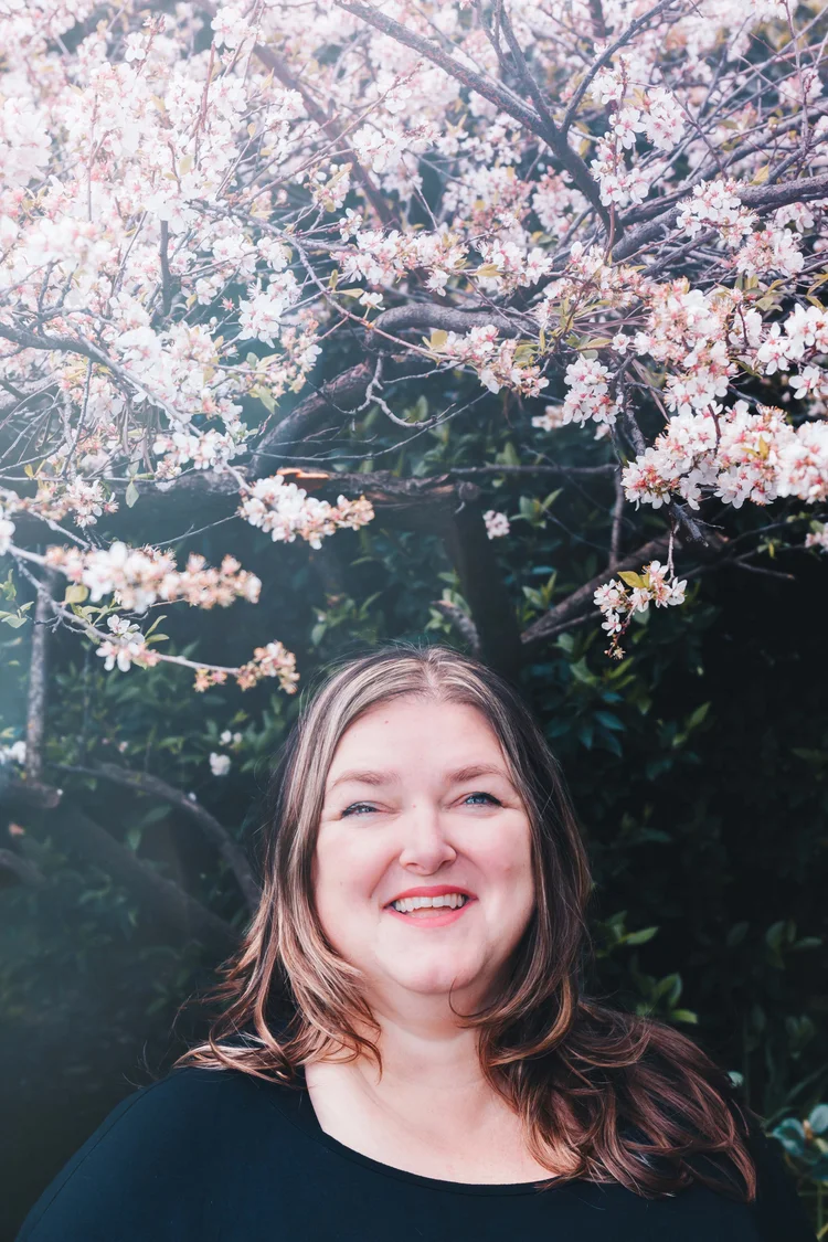 Suzanne Phoenix