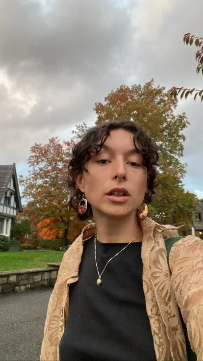 About 5 — Love & Squalor