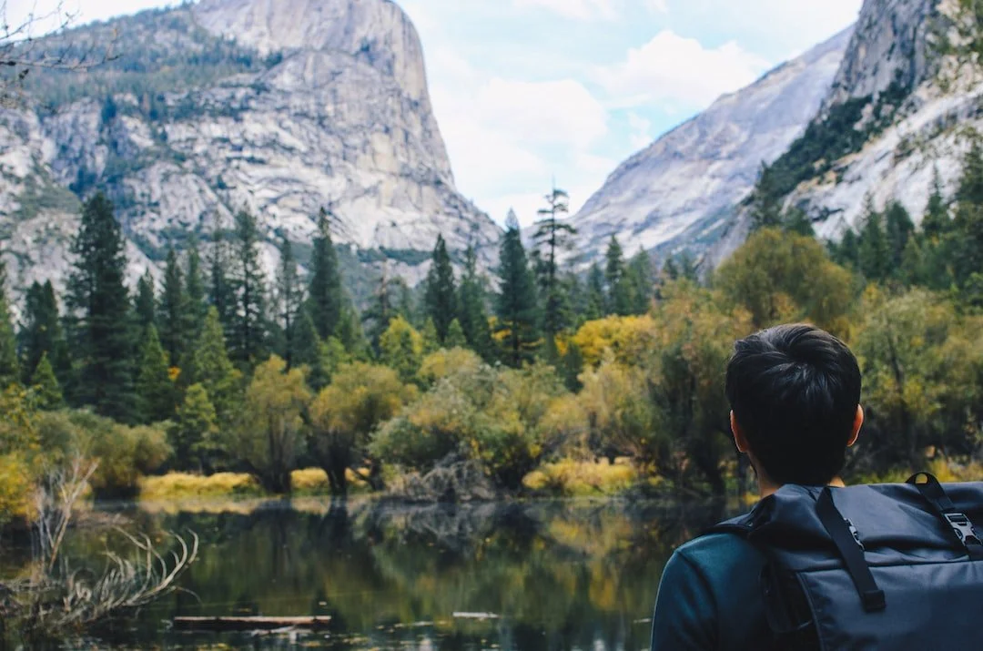 10 Easy Hikes in Yosemite National Park with Stunning Views — Nomads in ...
