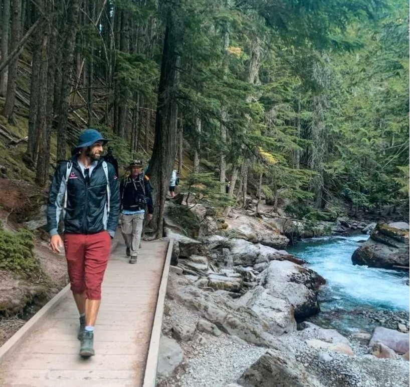 Best Hiking Clothes for Men (+Comfortable Hiking Outfits) — Nomads in ...
