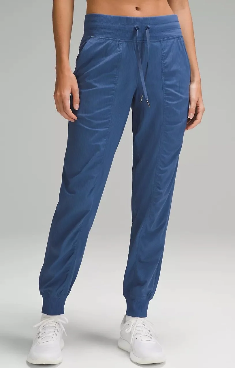 5 Amazing lululemon Joggers for Women (Worth the Hype) — Nomads in Nature