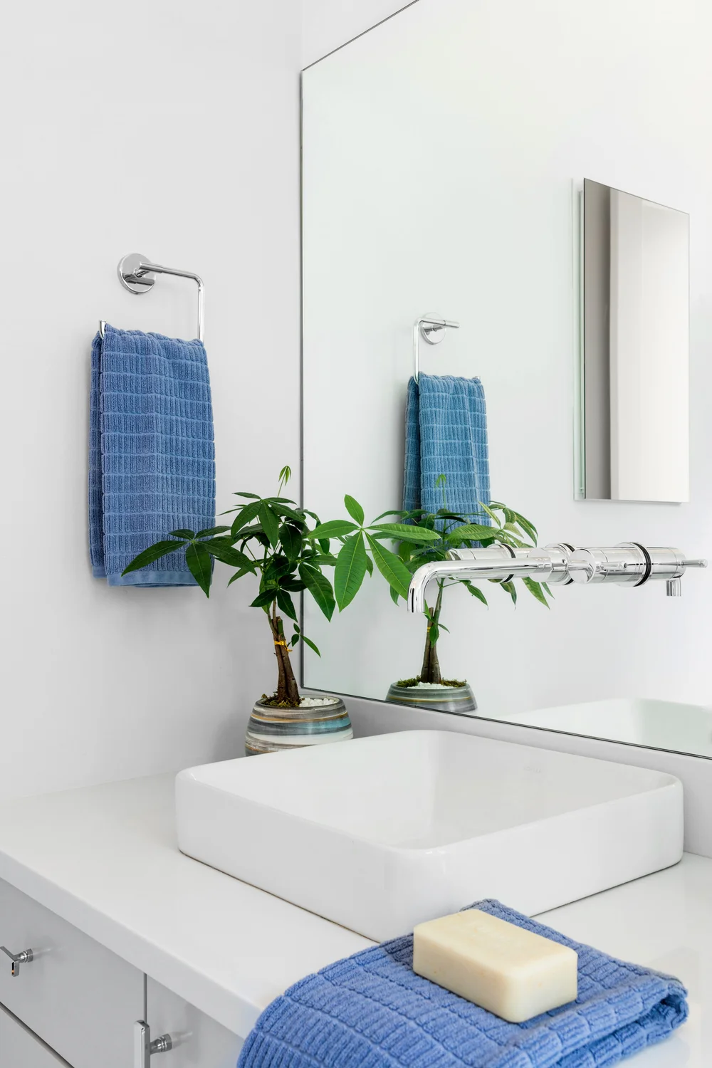 A Harmonious Blend of Old and New — WALTER STUDIO interior design