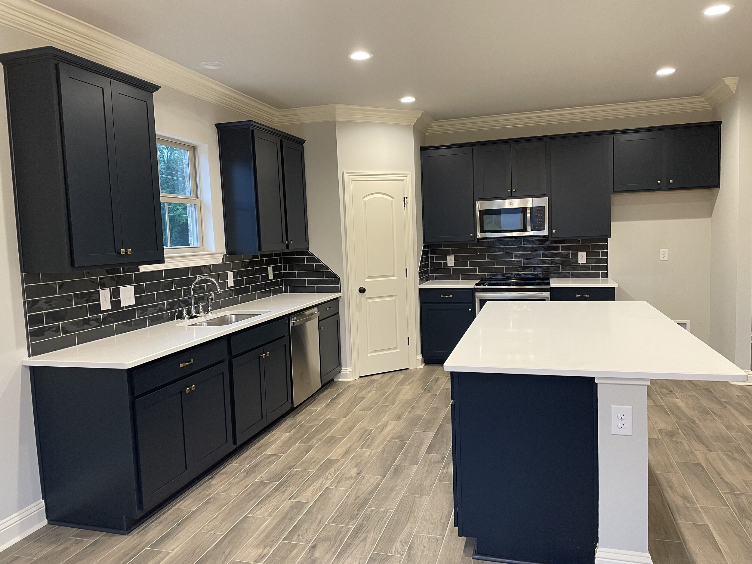 Prefinished Cabinets | Cabinets Matttroy