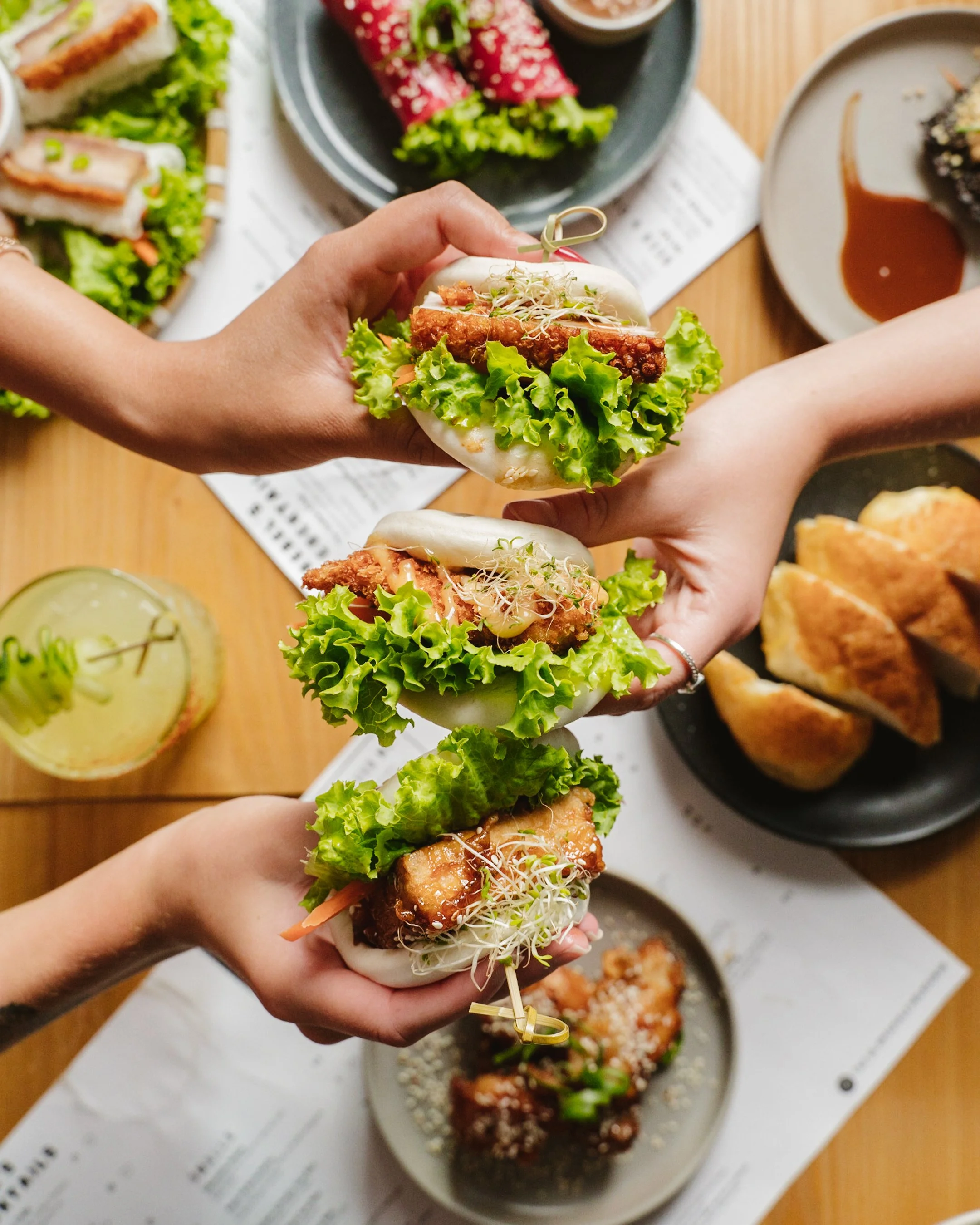 CATERING — Mama Le