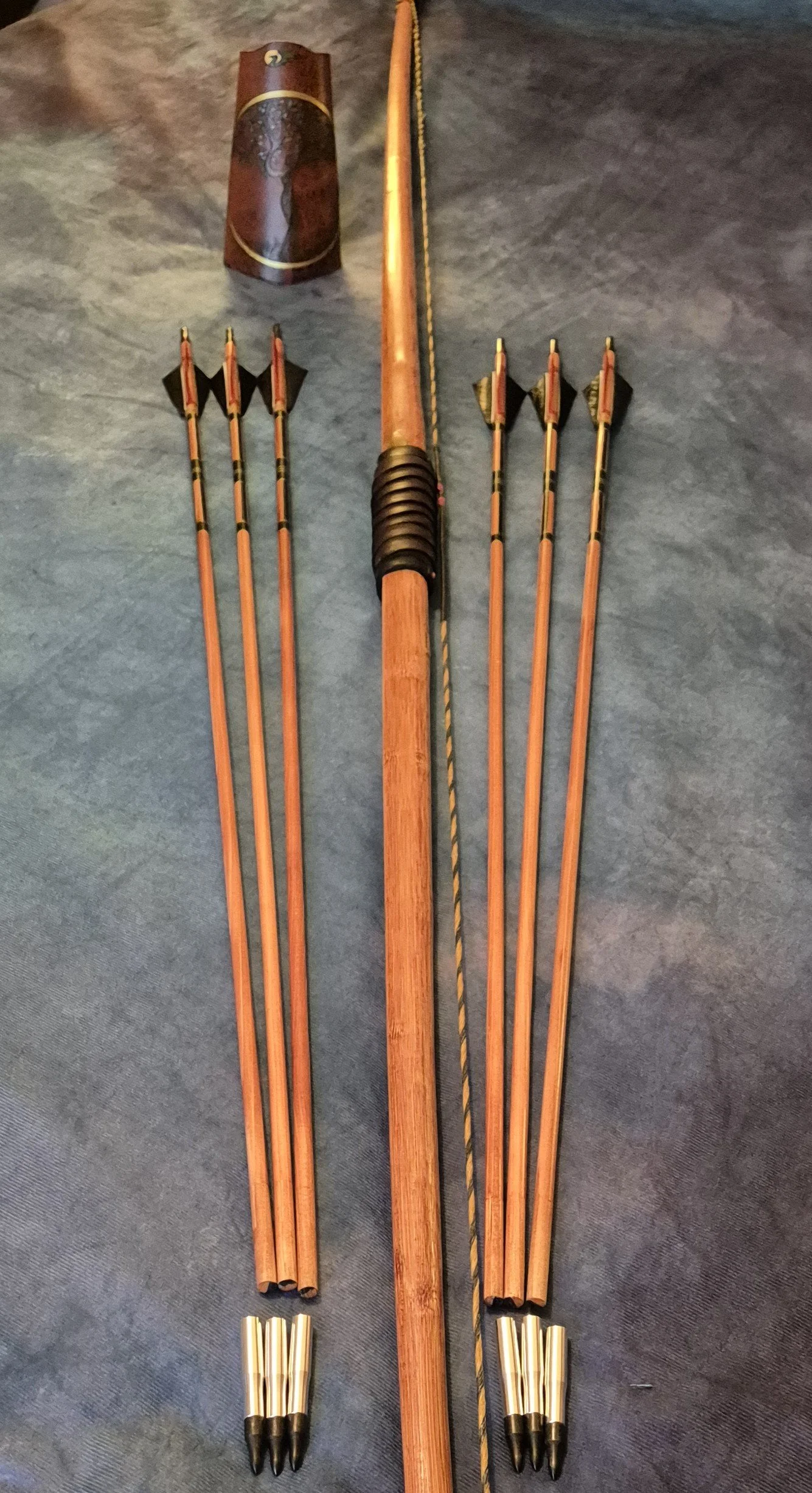 Bamboo Self English Longbow Set — Traditional and Barebow Archery