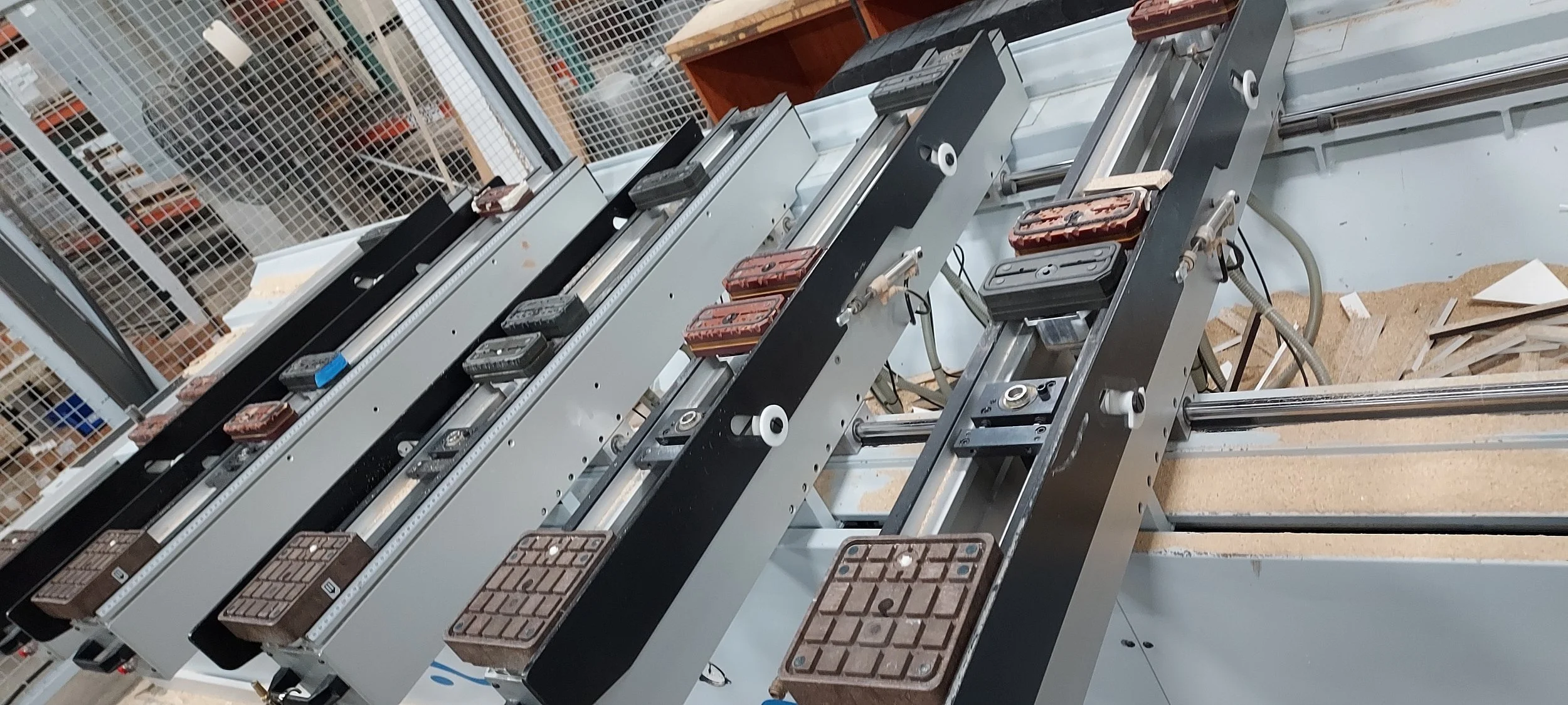 Homag BMG311 5-Axis CNC 2013 (Used) — LIMZ MACHINERY GROUP