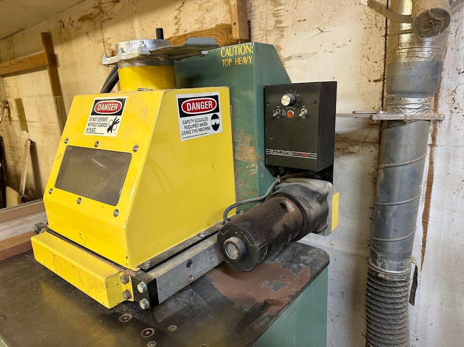 Kentwood 5 Head Moulder (Used) — LIMZ MACHINERY GROUP