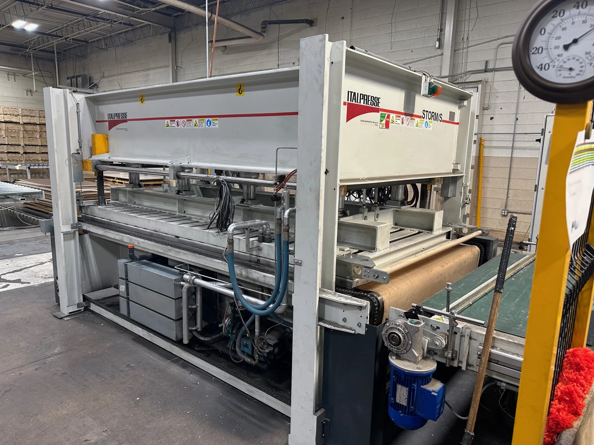 Italpresse "Storm" Auto Feed-Thru Press 5x10 (Used) — LIMZ MACHINERY GROUP