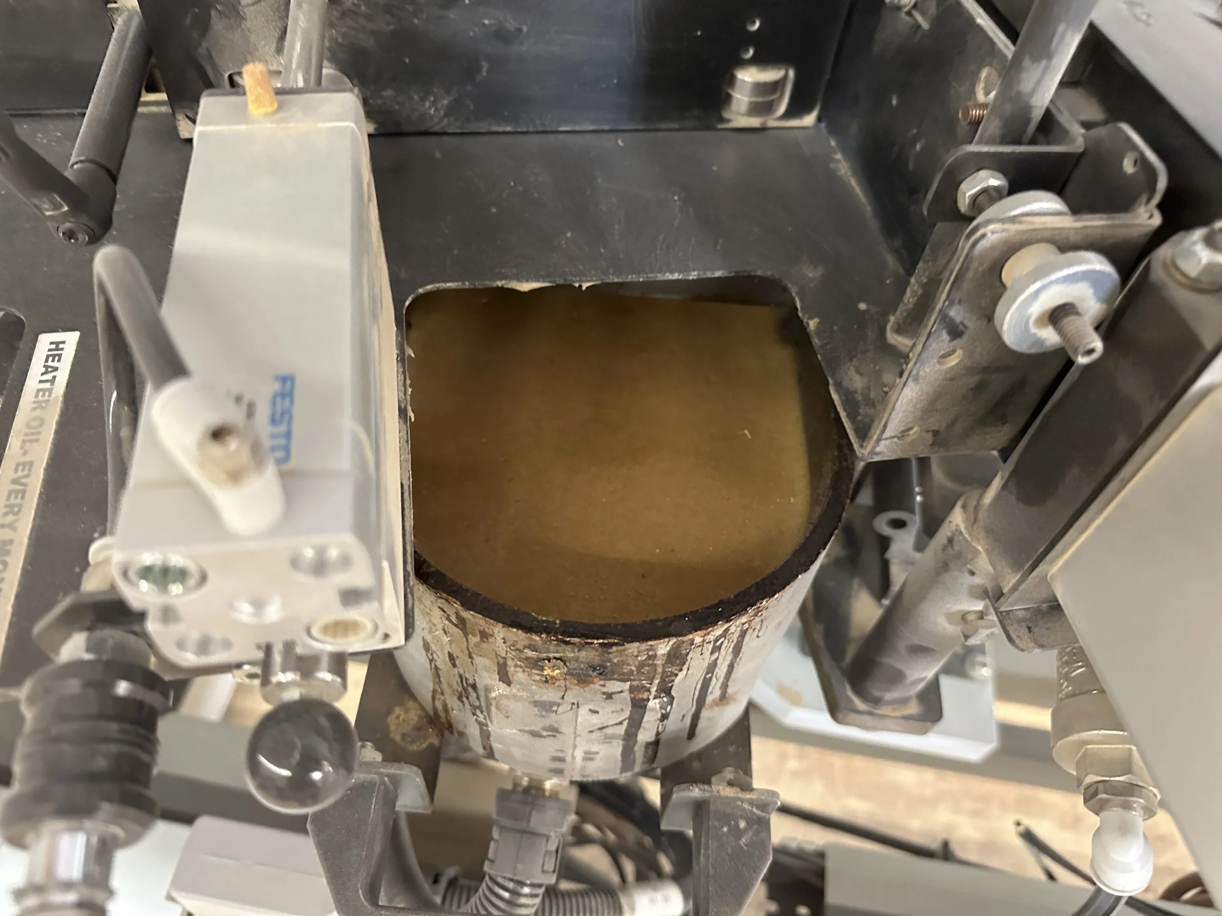 Homag Ambition 1110FB; Year2018 W/ Dust collector — LIMZ MACHINERY GROUP