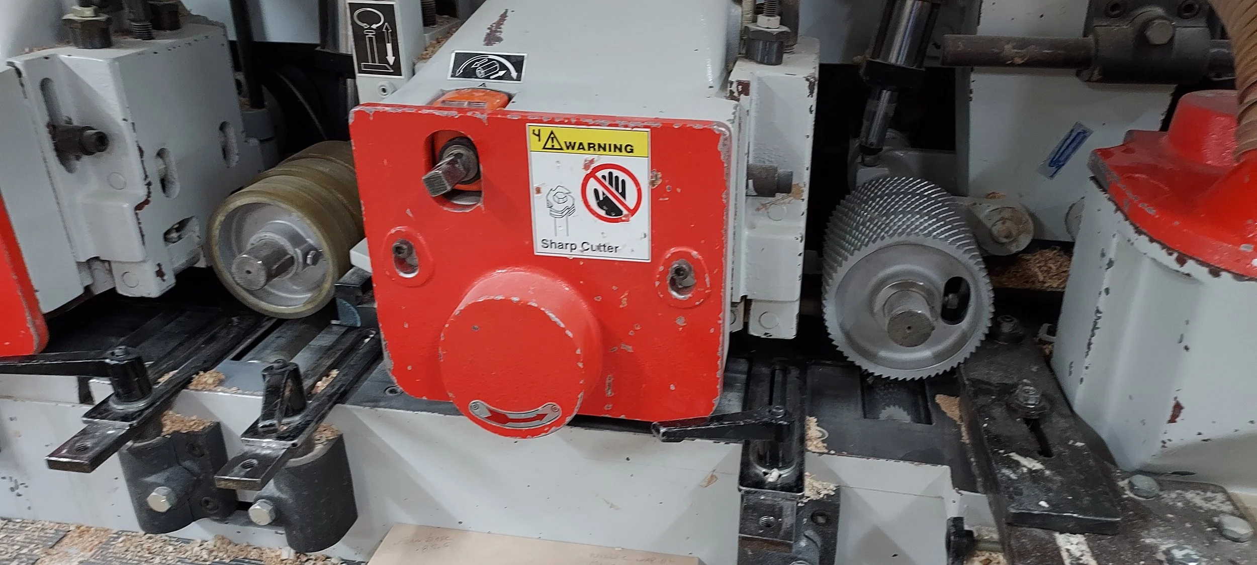 SK Machinery Feed Through Moulder - SK Model KP6-230S - 6-Head. 2006 ...