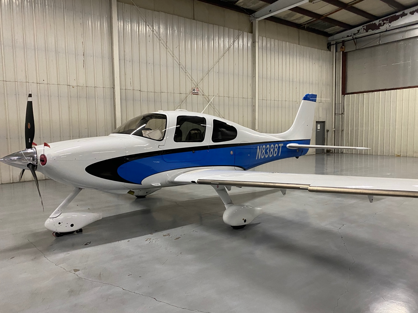 Cirrus SR 22 Fly With Mo Aviation cirrus-sr-22-fly-with-mo-aviation