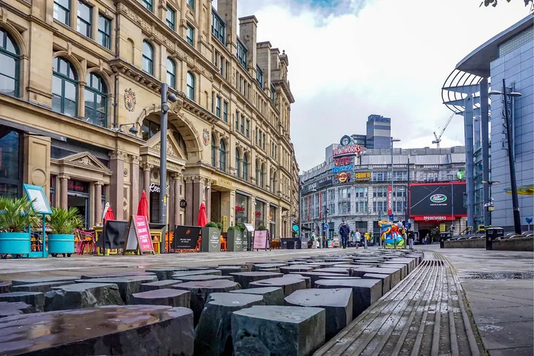 Location | Explore Prime Business Location — Embankment