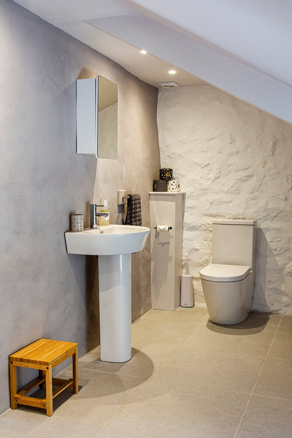 Stay in the Bailey Suite — Cusgarne Manor