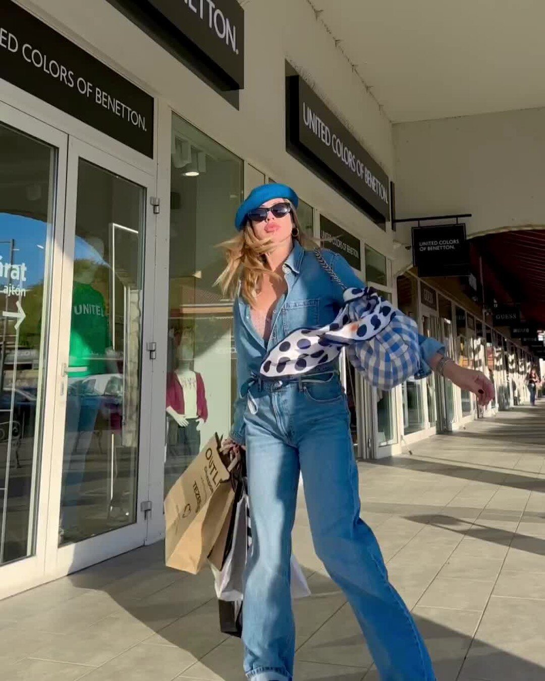 ROS Retail Outlet Shopping