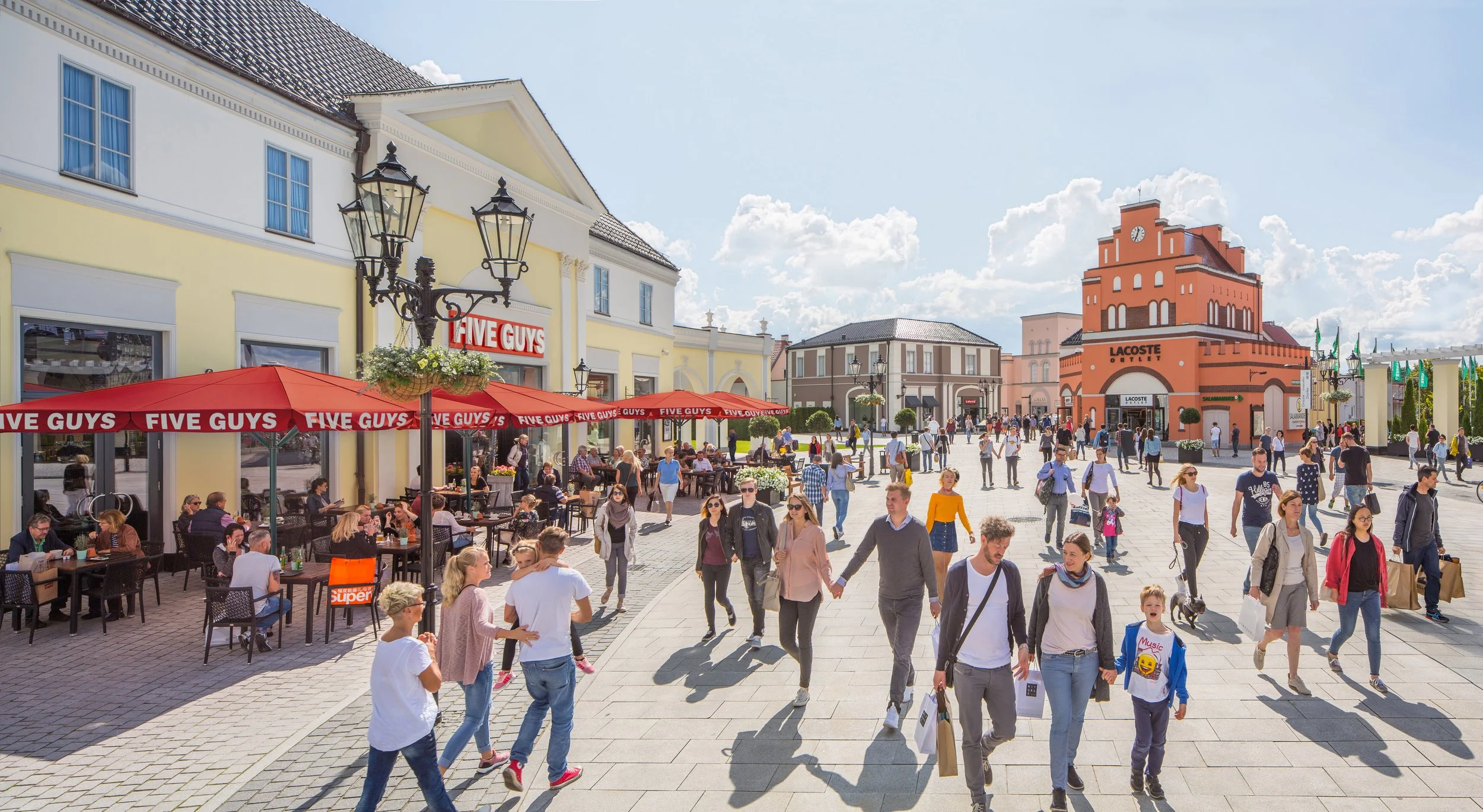 Designer Outlet Berlin - Germany — ROS Retail Outlet Shopping