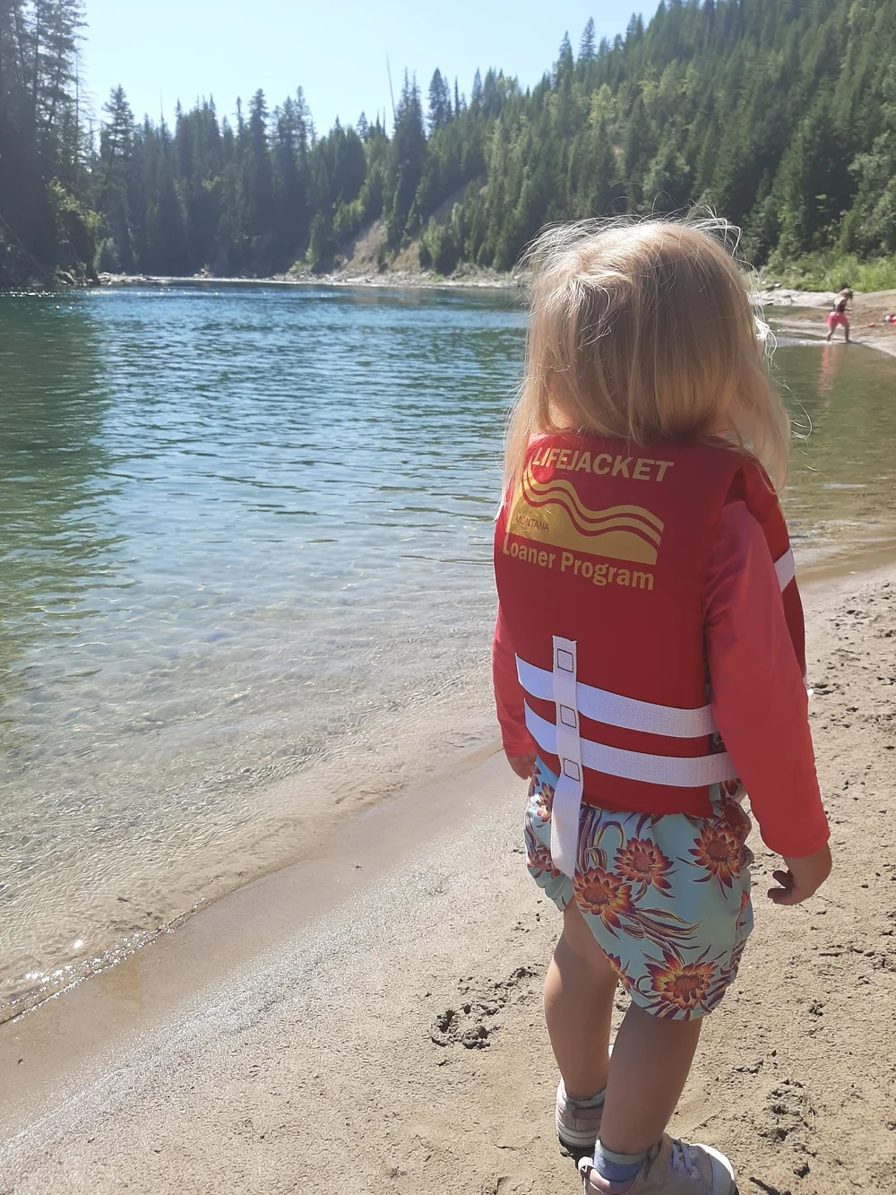 Loaner Life Jacket Stations Make Debut on Flathead River System ...