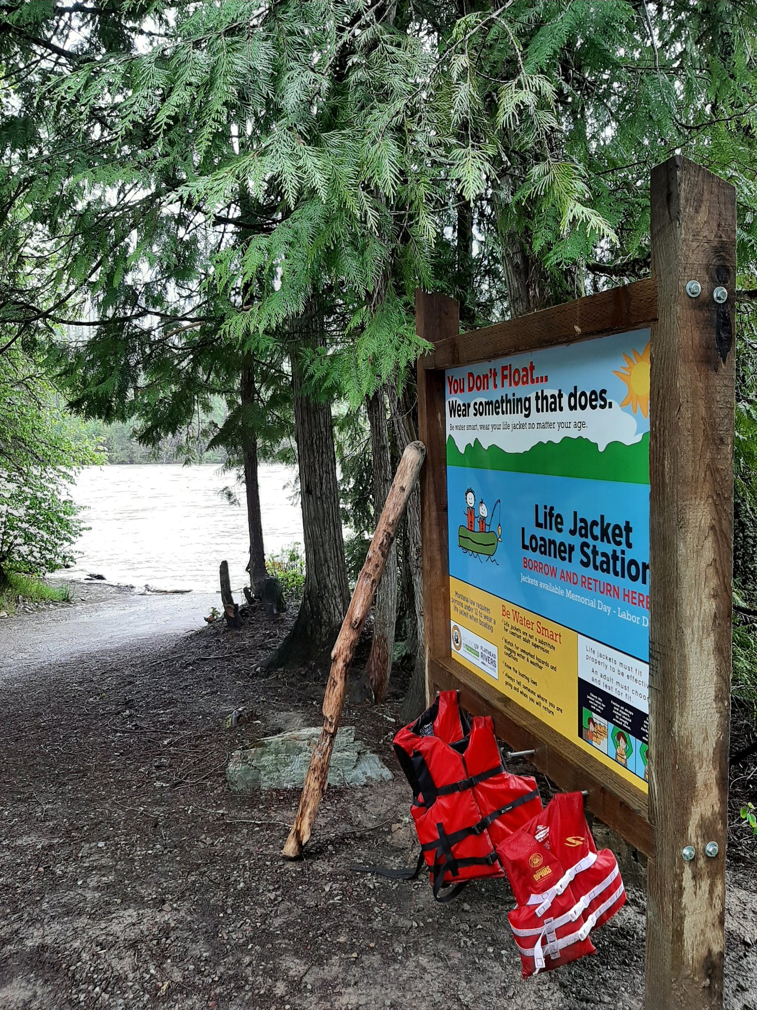 Loaner Life Jacket Stations Make Debut on Flathead River System ...