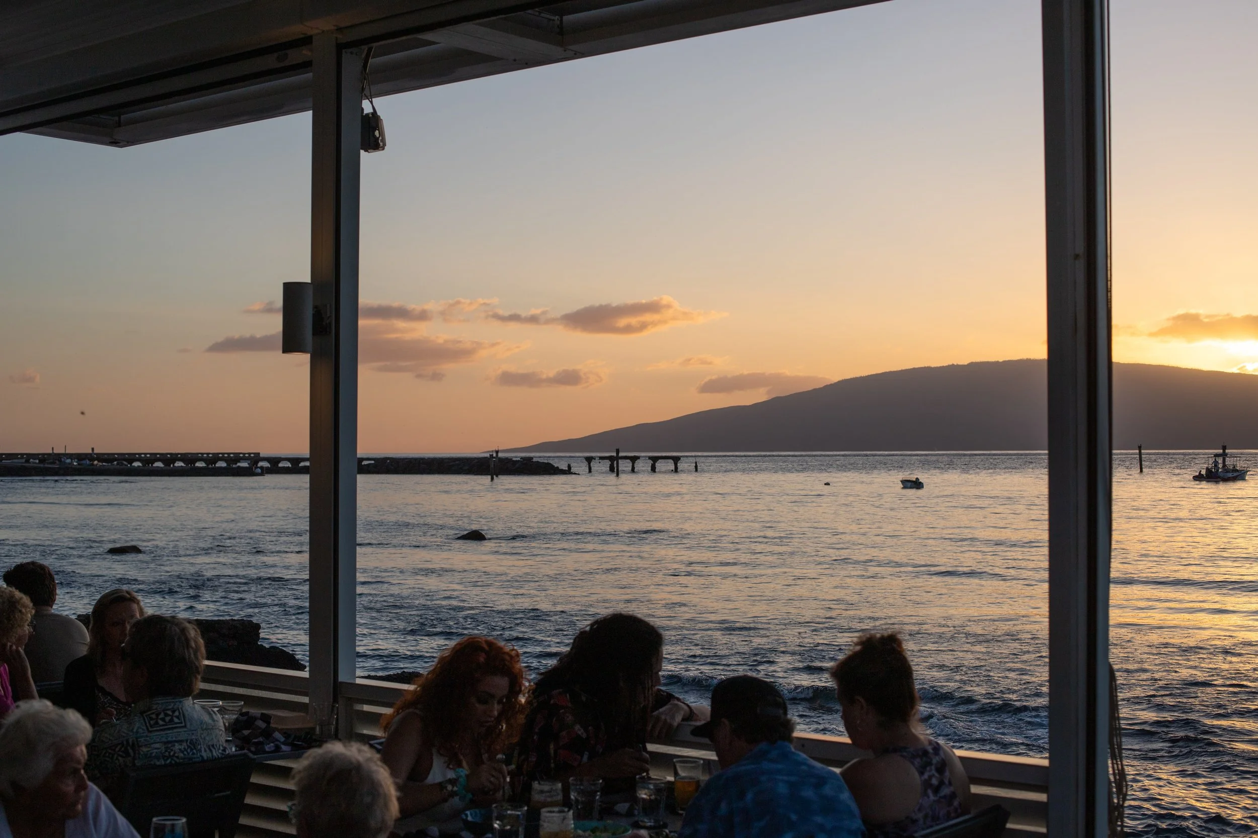 Mala Ocean Tavern - Oceanfront Restaurant on Maui