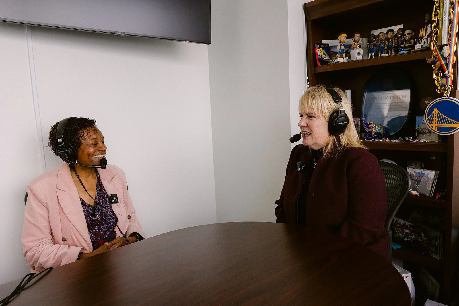 S8 Ep 4 Lori Augustine Vice President San Francisco HUB for United ...