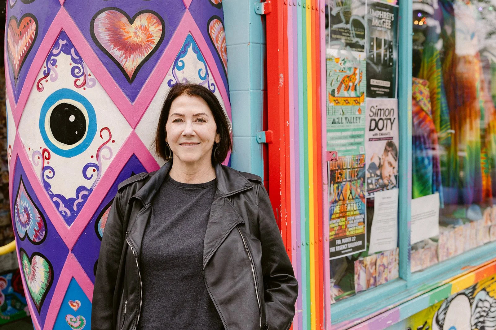 S9 Ep: 01 Exploring The Haight Amelia Davis and Talk about Photographer ...
