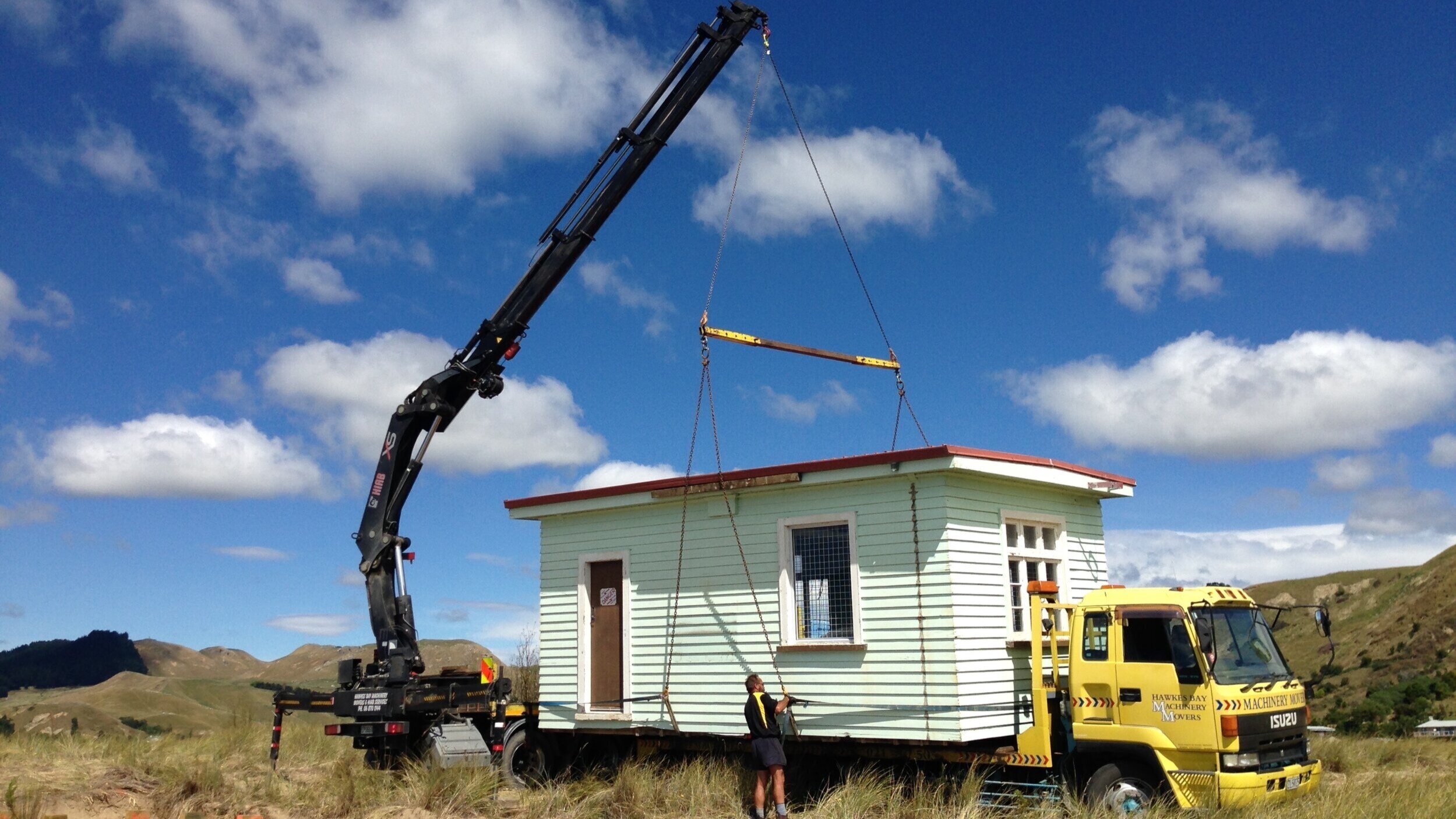 Hiab — HB Machinery Movers