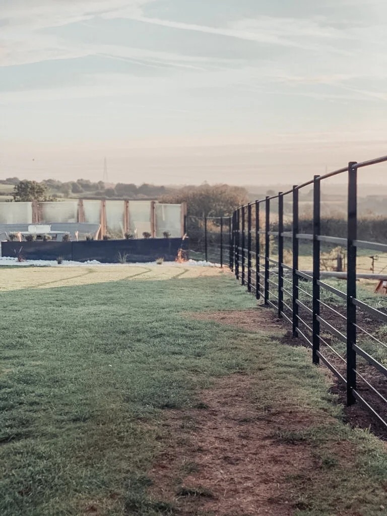 Traditional Steel Estate Fencing — Steel Landscaping Co.