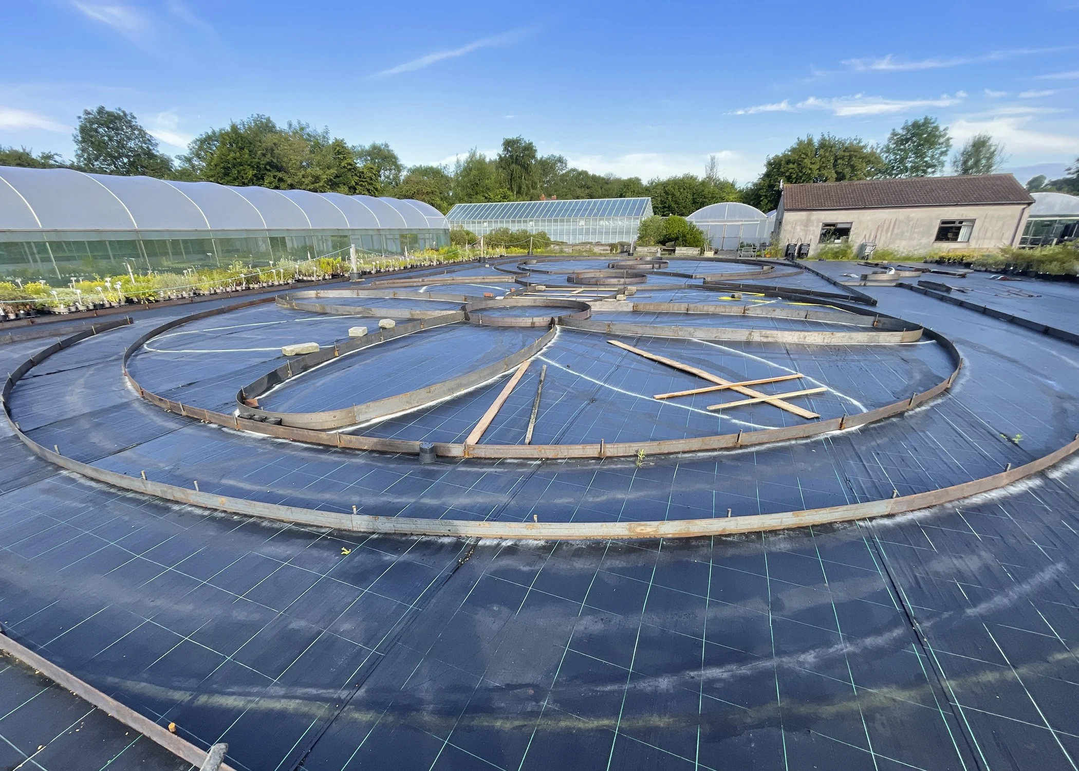 Self Installation Edging — Steel Landscaping Co.