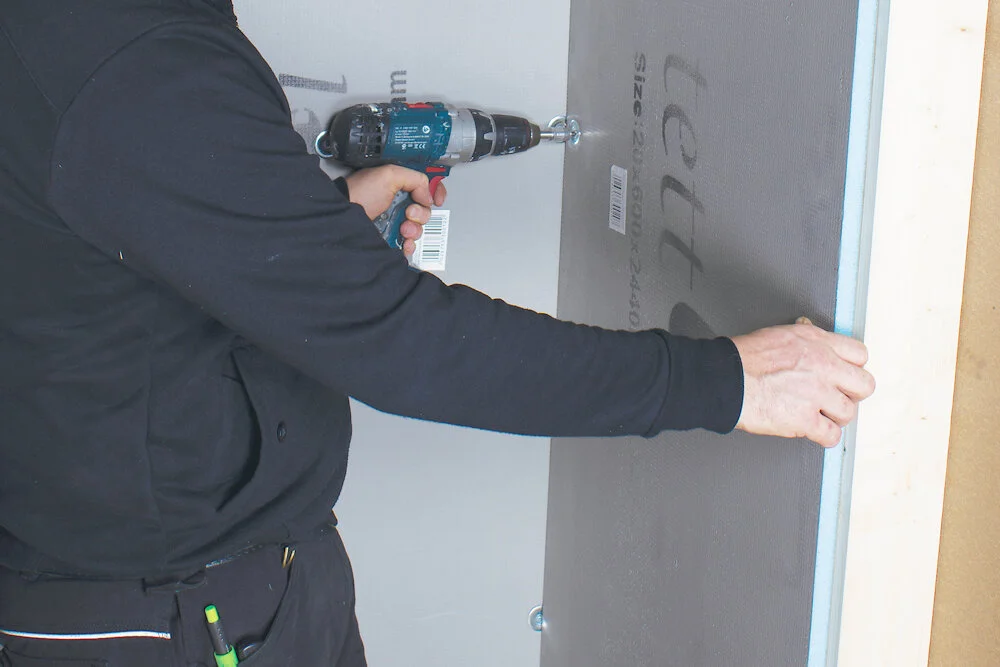 Montering på stenderverk av tre eller stål — Tetti.no